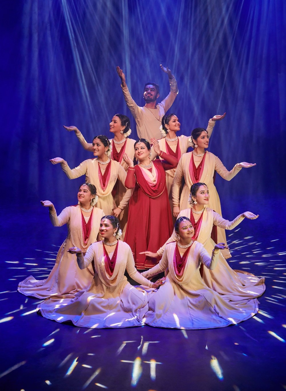 About Us – Tanz Kathak